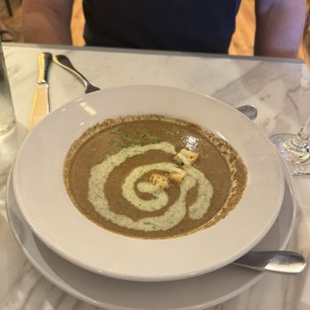 PHILIPPE FRENCH BISTRO - Updated September 2024 - 91 Photos & 111 ...