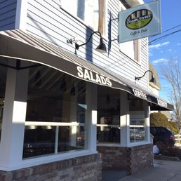 OCEAN STREET CAFE & DELI - Updated December 2025 - 72 Photos & 112 ...