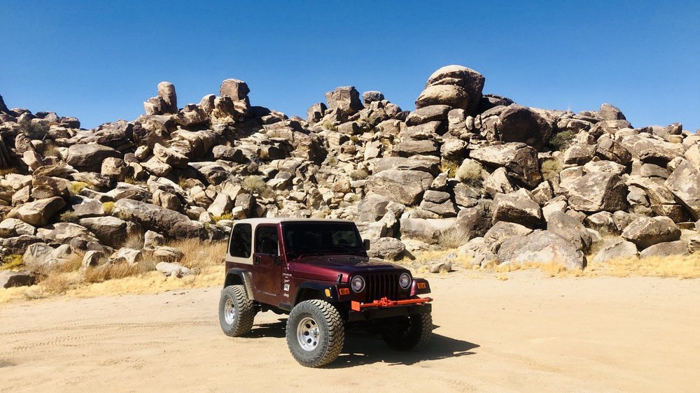 ULTIMATE MOTORS - 14 Photos & 74 Reviews - 56816 29 Palms Hwy, Yucca ...