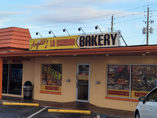 ANGELITOS - Updated June 2024 - 13 Photos & 10 Reviews - 4425 W ...