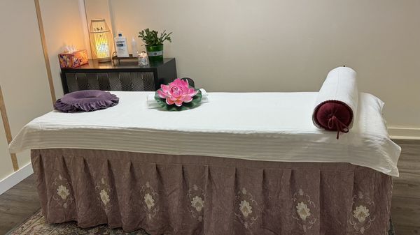 BESTIES SPA - Updated January 2026 - 10 Photos - 15 School St, Freeport ...