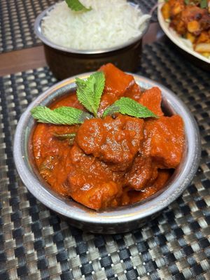 KRITUNGA - Updated December 2025 - 53 Photos & 50 Reviews - 2300 W ...