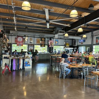 STEEL HANDS BREWING - Updated December 2025 - 236 Photos & 134 Reviews ...