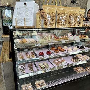 THE MAISON SKALLI - Updated November 2024 - 129 Photos & 52 Reviews ...