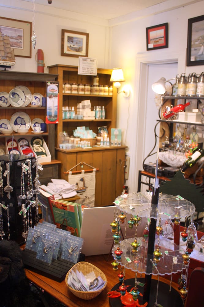 THE HARMON HOUSE SHOPS - Updated October 2025 - 14560 Solomons Island ...