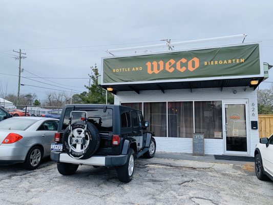 WECO BOTTLE AND BIERGARTEN - 42 Photos & 30 Reviews - 626 Meeting St ...