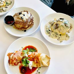 JUNEBERRY TABLE - Updated December 2025 - 293 Photos & 187 Reviews ...