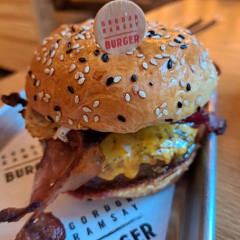 GORDON RAMSAY BURGER - Updated May 2024 - 992 Photos & 538 Reviews - 2 ...