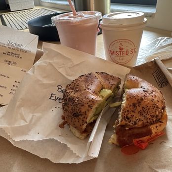 TWISTED ST. CAFE - Updated August 2024 - 194 Photos & 196 Reviews ...