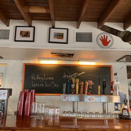 HERBIE’S BAR AND CHOWDER HOUSE - Updated June 2025 - 549 Photos & 629 ...