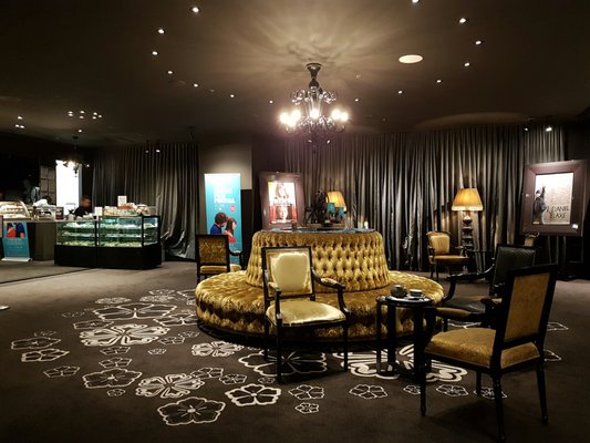 PALACE CINEMA COMO - Updated June 2025 - 16 Photos & 15 Reviews ...