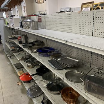 GOODWILL STORE & DONATION CENTER - Updated September 2025 - 132 Photos ...