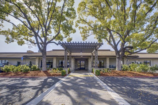 PARK VISALIA ASSISTED LIVING & MEMORY CARE - Updated December 2025 - 32 ...