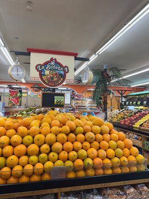 LA BODEGA - Updated December 2025 - 39 Photos & 51 Reviews - 1420 E ...