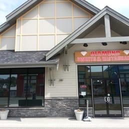 DIAMOND SWEETS & RESTAURANT - Updated December 2025 - 50 Photos & 49 ...