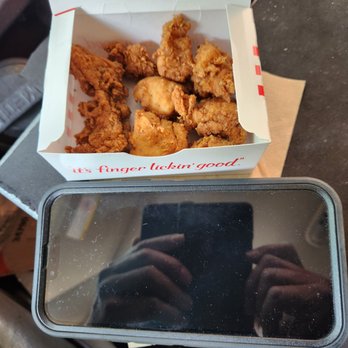 KFC - Updated October 2024 - 68 Photos & 46 Reviews - 1144 S Western ...
