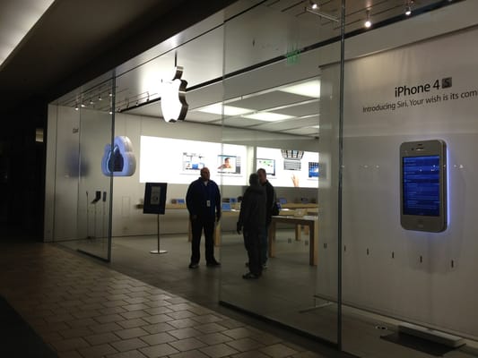 APPLE SUMMIT MALL - Updated October 2025 - 10 Photos & 86 Reviews ...