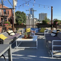 THE HALL’S PIZZA KITCHEN - Updated October 2025 - 862 Photos & 705 ...