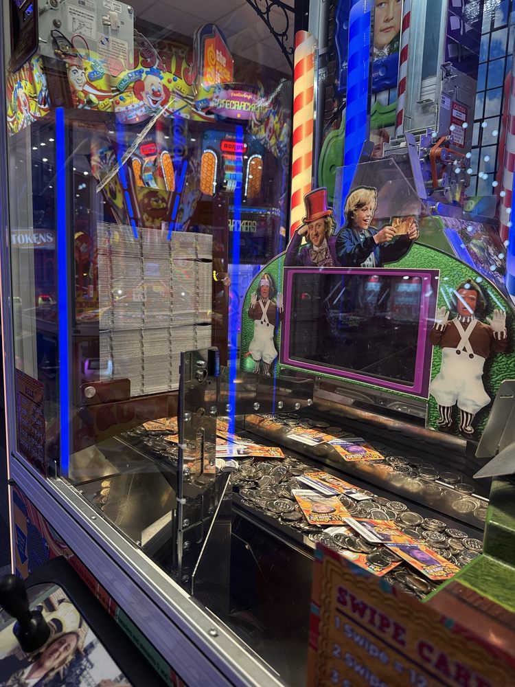 KNUCKLEHEADS TRAMPOLINE PARK, RIDES AND BOWLING - Updated June 2026 ...