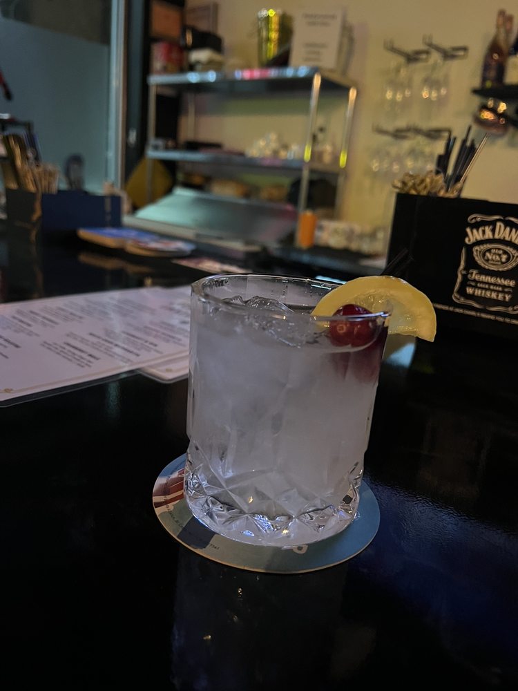 THE GOLD BAR - Updated June 2026 - 23 Photos - 435 Third St, Niagara ...