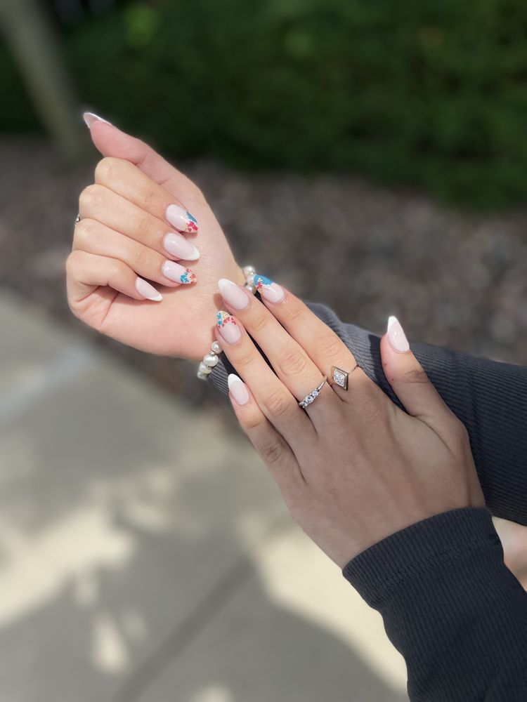 SUMMER’S CROWN NAILS - Updated February 2025 - 150 Photos - 2841 N ...