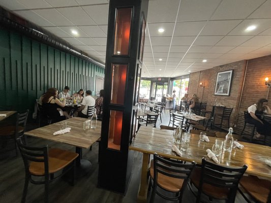 CRISP ROCHESTER - 169 Photos & 82 Reviews - 819 S Clinton Ave ...