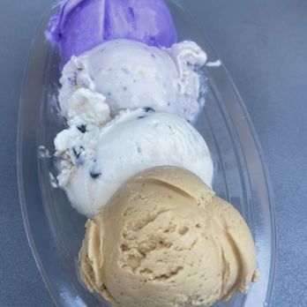 DAVIS CREAMERY - Updated May 2025 - 382 Photos & 406 Reviews - 113 E St ...