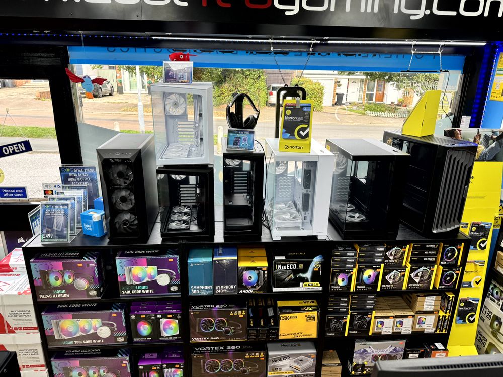 RAYLEIGH COMPUTER SHOP - Updated July 2025 - 17 Photos - 92 The Chase ...