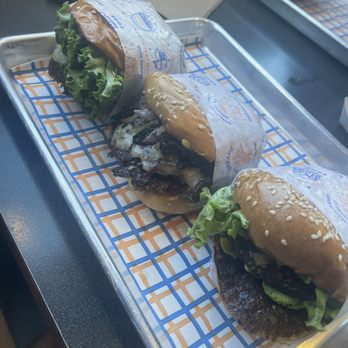 SUPER DUPER BURGERS - Updated November 2024 - 476 Photos & 700 Reviews ...