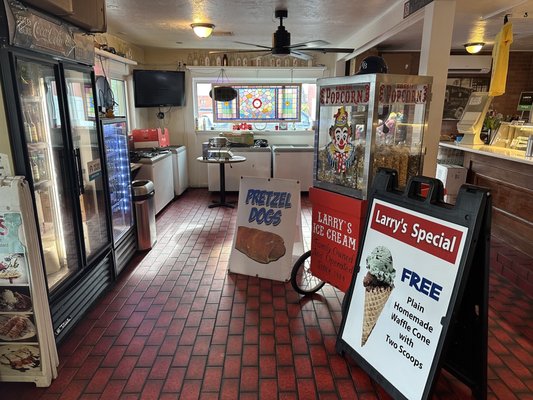 LARRY’S ICE CREAM & GELATOS - Updated November 2025 - 510 Reviews & 546 ...