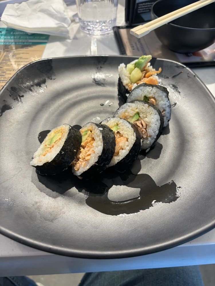 TRAPPER’S SUSHI - Updated June 2024 - 52 Photos & 69 Reviews - 17200 W ...