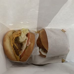 LAKE BURGER - Updated July 2024 - 54 Photos & 95 Reviews - 4404 W Main ...