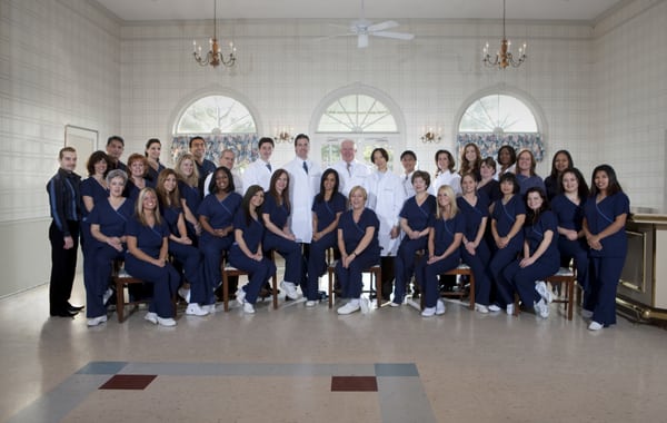 ROBERT J KELLY DDS & ASSOCIATES - Updated May 2026 - 28 Reviews - 10339 ...