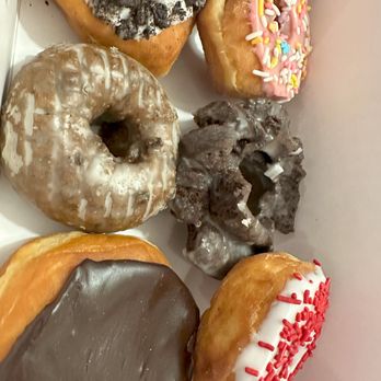 SESAME DONUTS - Updated July 2025 - 166 Photos & 137 Reviews - 1503 SW ...