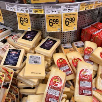 VONS - Updated July 2025 - 318 Photos & 333 Reviews - 2355 E Colorado ...