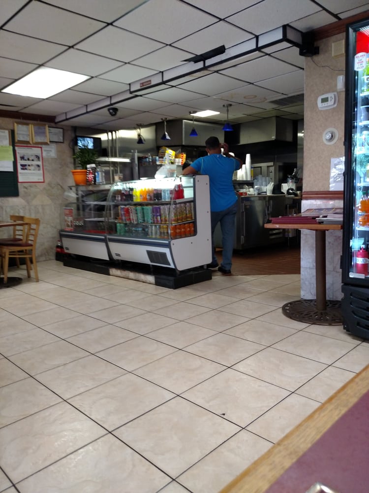 TWO FLAGS RESTAURANT - Updated July 2025 - 1120 S Broad St, Trenton ...