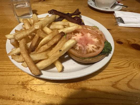 FISHTALE GRILL & BAR - Updated June 2025 - 45 Photos & 92 Reviews - 200 ...