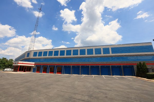 EZSTORAGE - Updated July 2025 - 19 Photos & 23 Reviews - 5329 Westbard ...