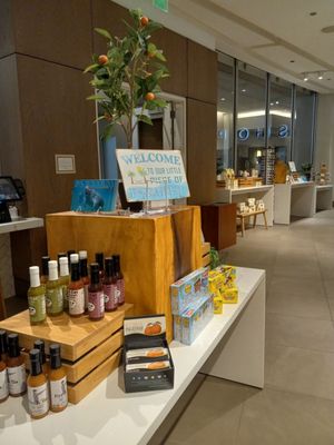 SCRATCH MARKET - Updated October 2025 - 34 Photos & 17 Reviews - 6001 ...