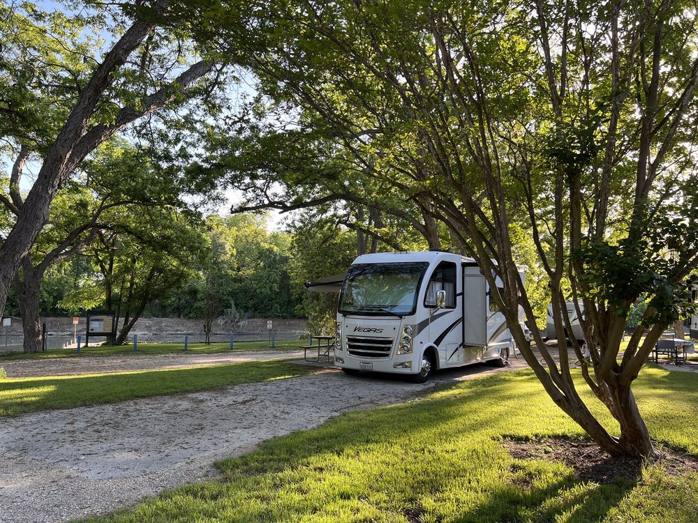 RIVER SHADE RV PARK - Updated October 2025 - 17 Photos & 12 Reviews ...