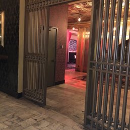 VAULT - Updated July 2025 - 292 Photos & 114 Reviews - 2017 9th St ...
