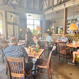 NORMAN ROSE TAVERN - Updated October 2025 - 658 Photos & 854 Reviews ...