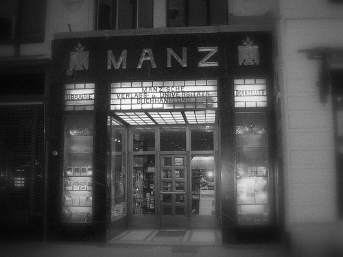 MANZ’SCHE FACHBUCHHANDLUNG - Updated December 2025 - Kohlmarkt 16, Wien ...