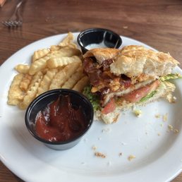 RUSK KITCHEN & BAR - 185 Photos & 92 Reviews - 2724 Woodburn Ave ...