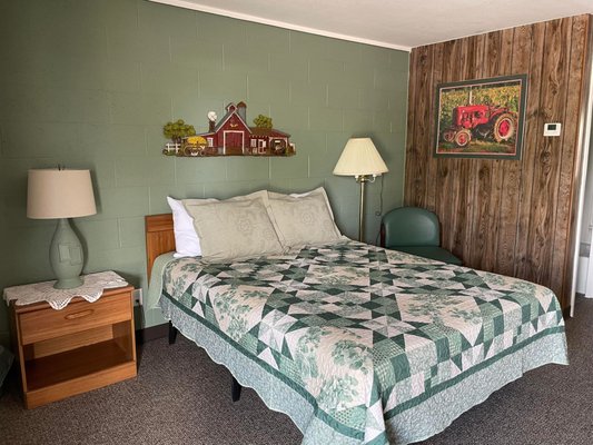 MOONLIGHT MOTEL - Updated December 2025 - Request Information - 42445 ...