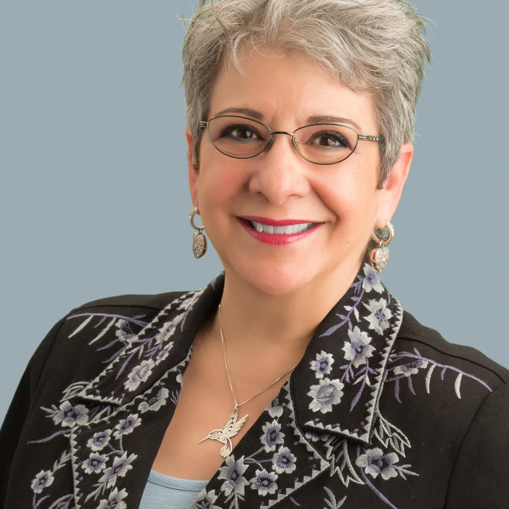 Stephanie Beardsley's Instagram, Twitter & Facebook on IDCrawl