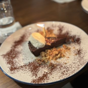 EVEN COAST - Updated June 2025 - 306 Photos & 107 Reviews - 5463 Belt ...