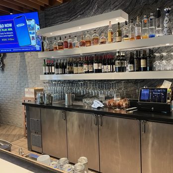 HECK’S CAFE - Updated January 2025 - 135 Photos & 115 Reviews - 3355 ...