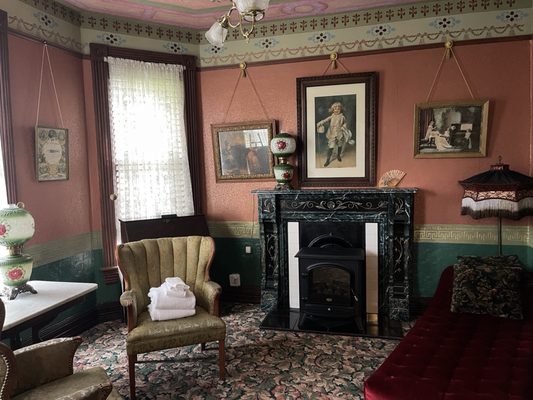 GEIGER VICTORIAN BED & BREAKFAST - Updated October 2025 - 19 Reviews ...