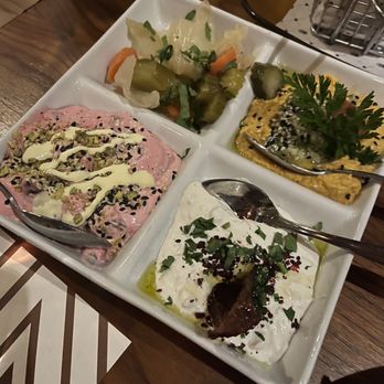 PERA SOHO - Updated April 2025 - 883 Photos & 944 Reviews - 54 Thompson ...